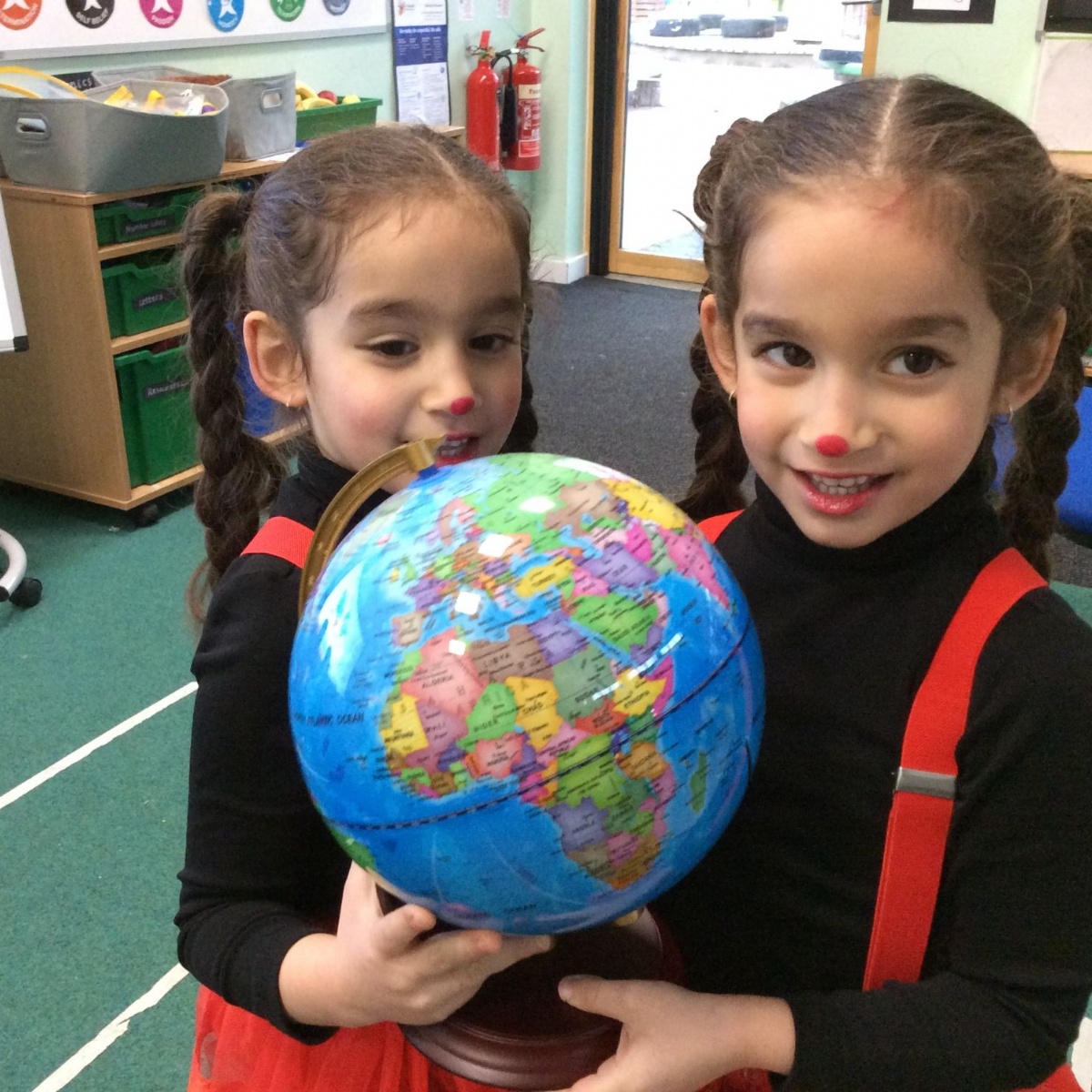 St George's CE Primary School - Year 1's Global Geographers!